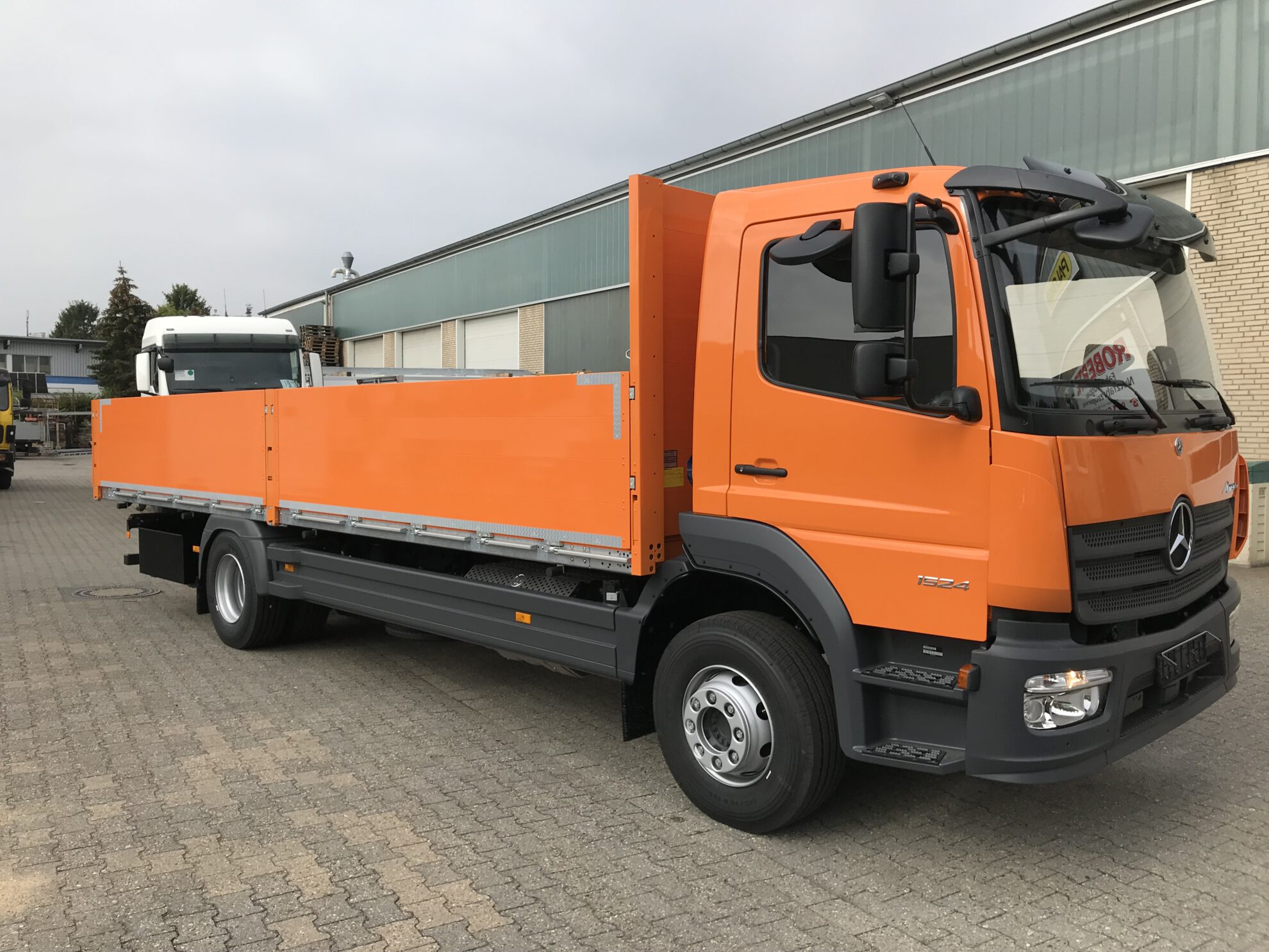 Pritschen­aufbauten - Robertz Fahrzeugbau